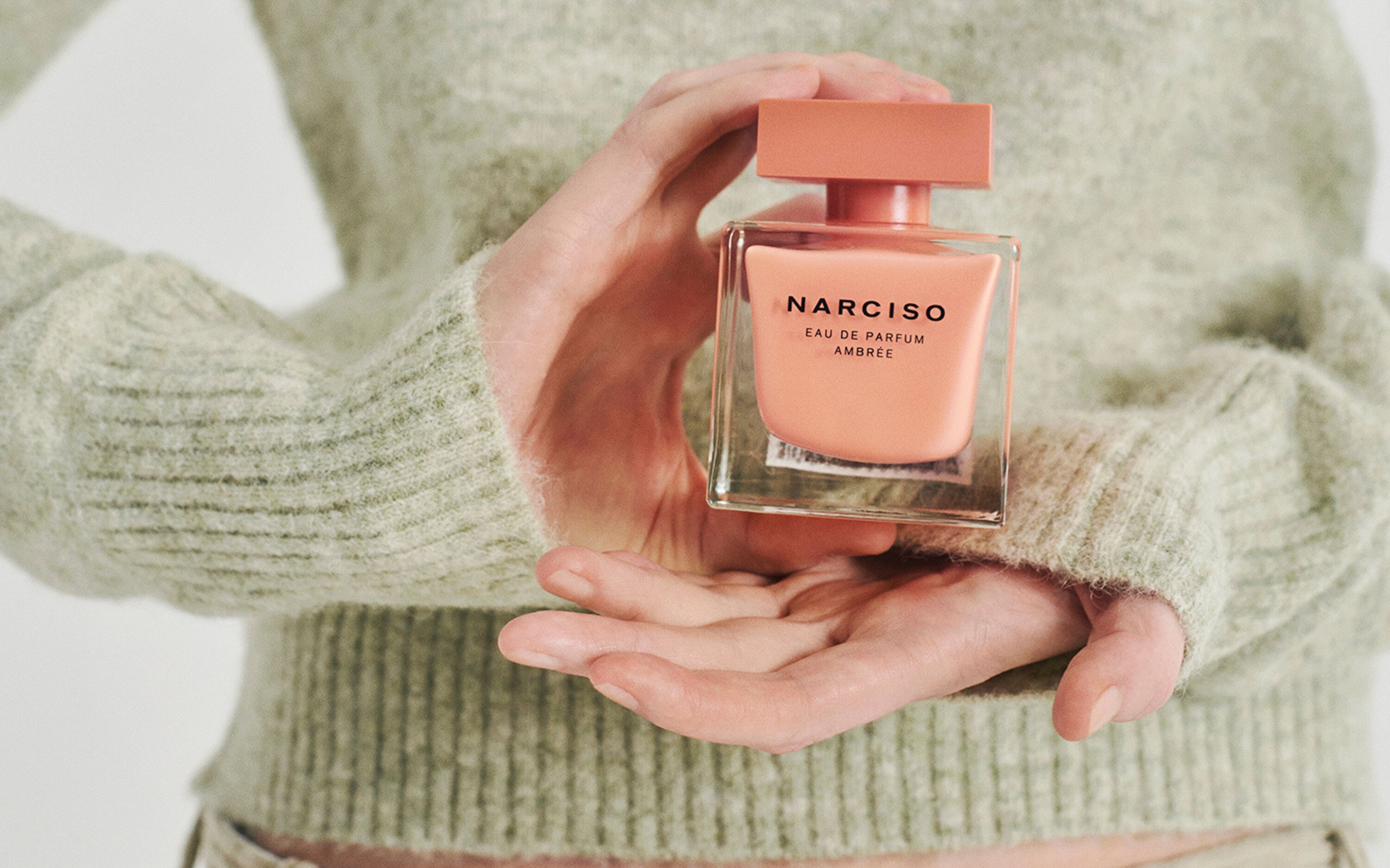 3 ENKLA TIPS FÖR ATT FÖRLÄNGA LIVSTIDEN PÅ DIN PARFYM